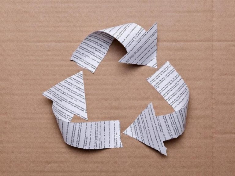 Bagaimana Proses Daur Ulang Kertas? – ARAH Environmental Indonesia